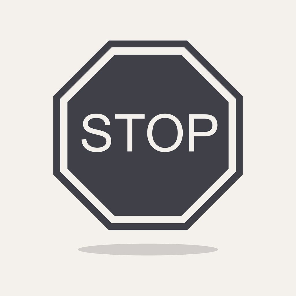 Truck drivers ignore Pinehills stop signs - Plymouth Independent